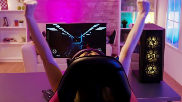 Gaming Laptop vs Desktop: Which One Wins?